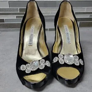 Luciano Padovan | Shoes | 37 Luciano Padovan Black Velvet Pumps With ...